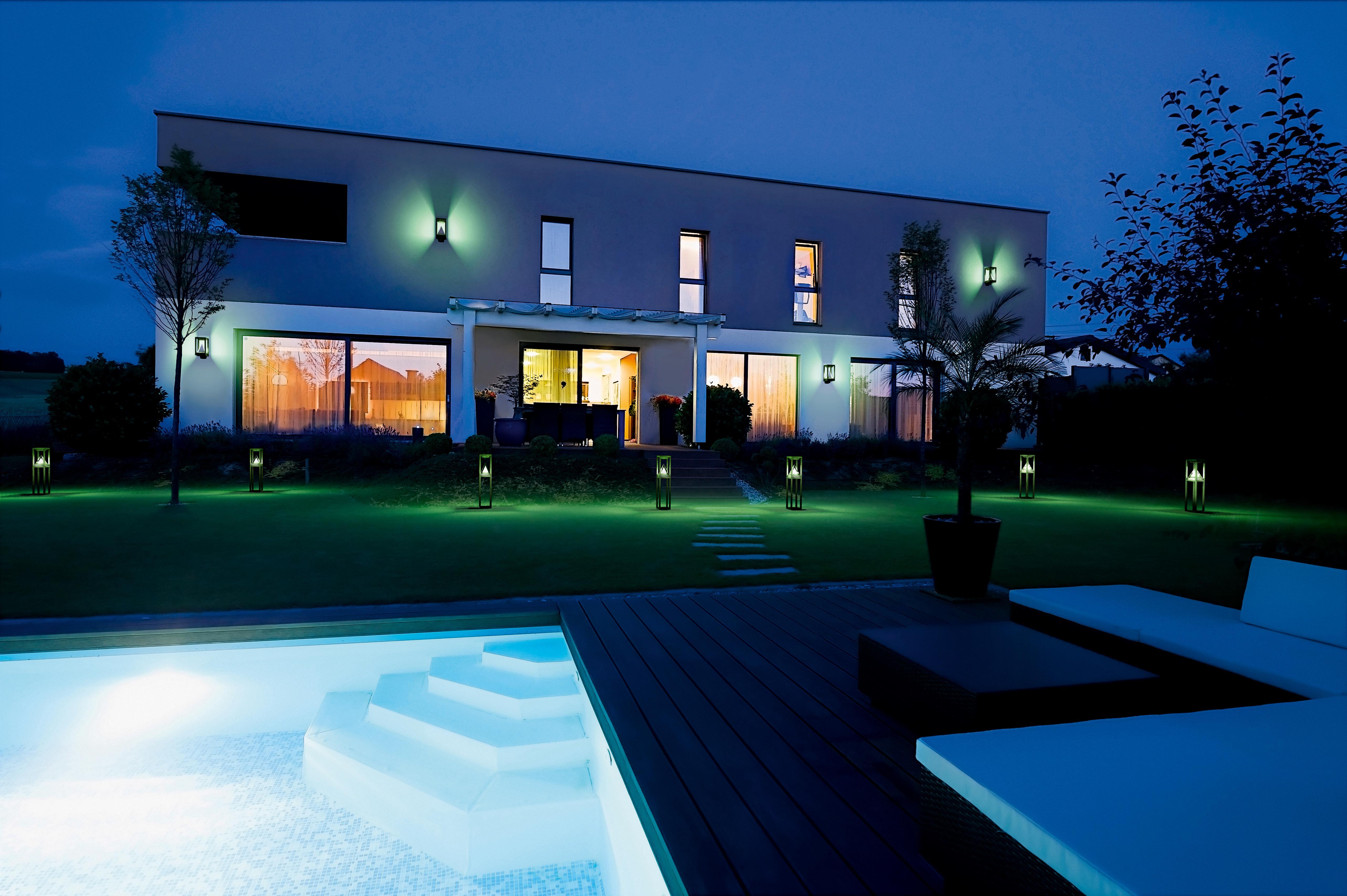 SMART+ BT ALPS Solar 70cm RGB + W | SMART+ BT Solar Alps Pathway ...